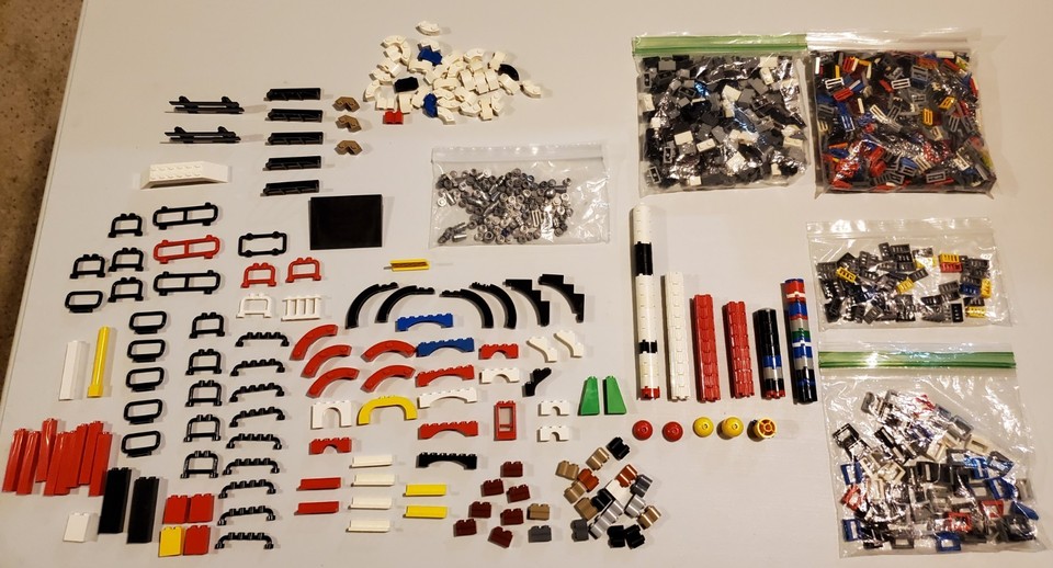 LEGO Random Lot Arch Pipe Grille Specialty City Pieces | eBay