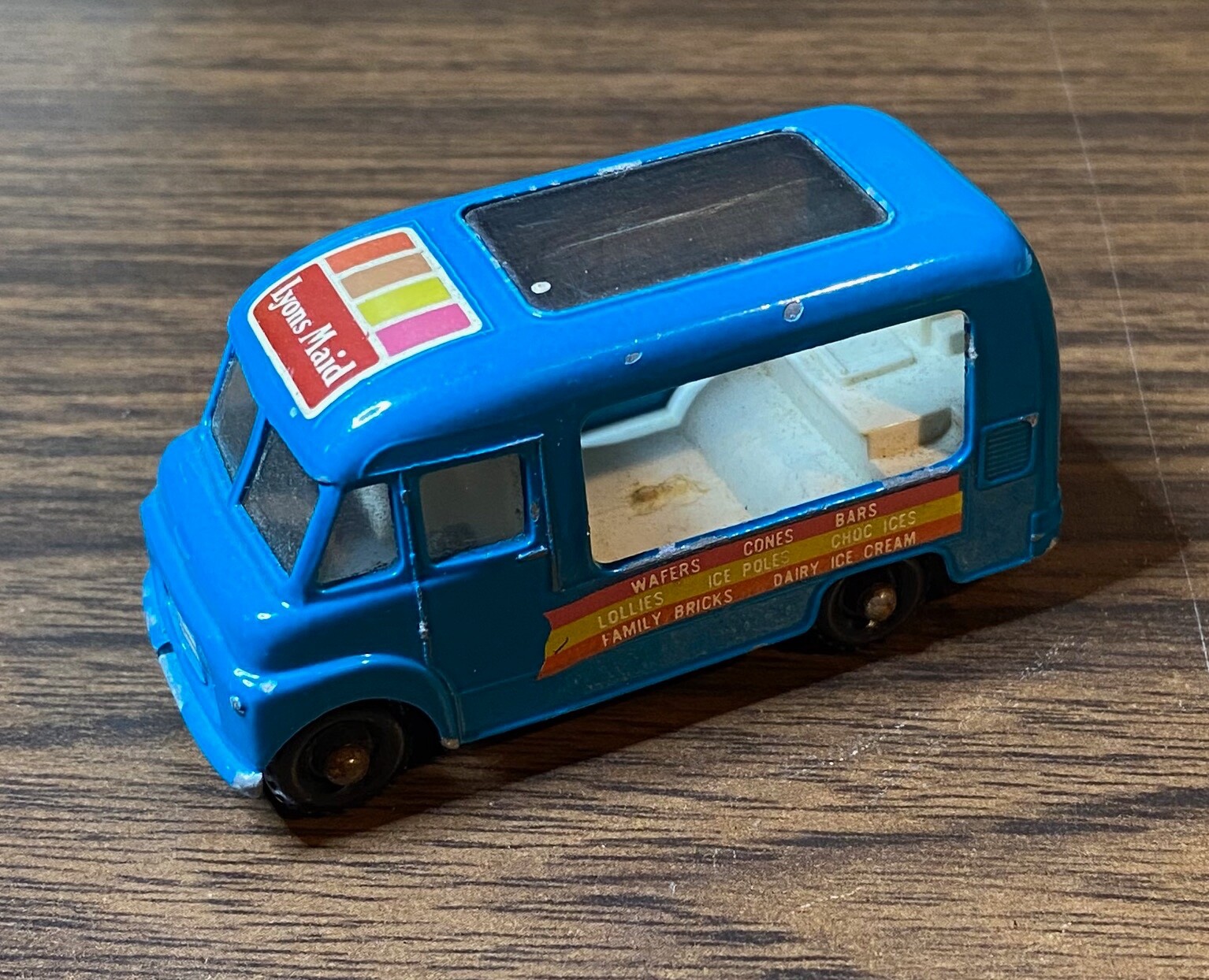 Vintage Matchbox Lesney No 47 Commer Ice Cream Canteen | eBay