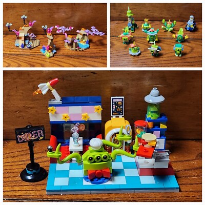 Lego 40687 Alien Space Diner + 40715 Alien Planet Habitat + 40715 Alien ...