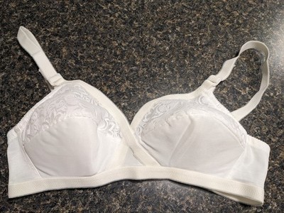 NOS Vintage SEARS Perma Prest White + Ivory Padded Lace Trim Bra 34B ...
