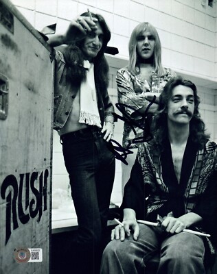 Alex Lifeson Rush Signed Autographed 8x10 Photo Band Guitarist Beckett ...
