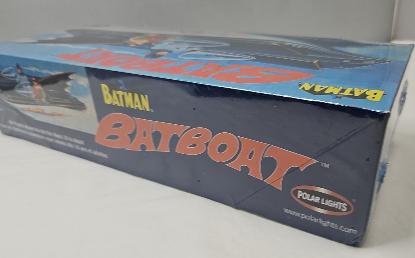 Polar Lights 1966 -Batboat Model Kit 6906 NIB! Shark Repellent Not ...