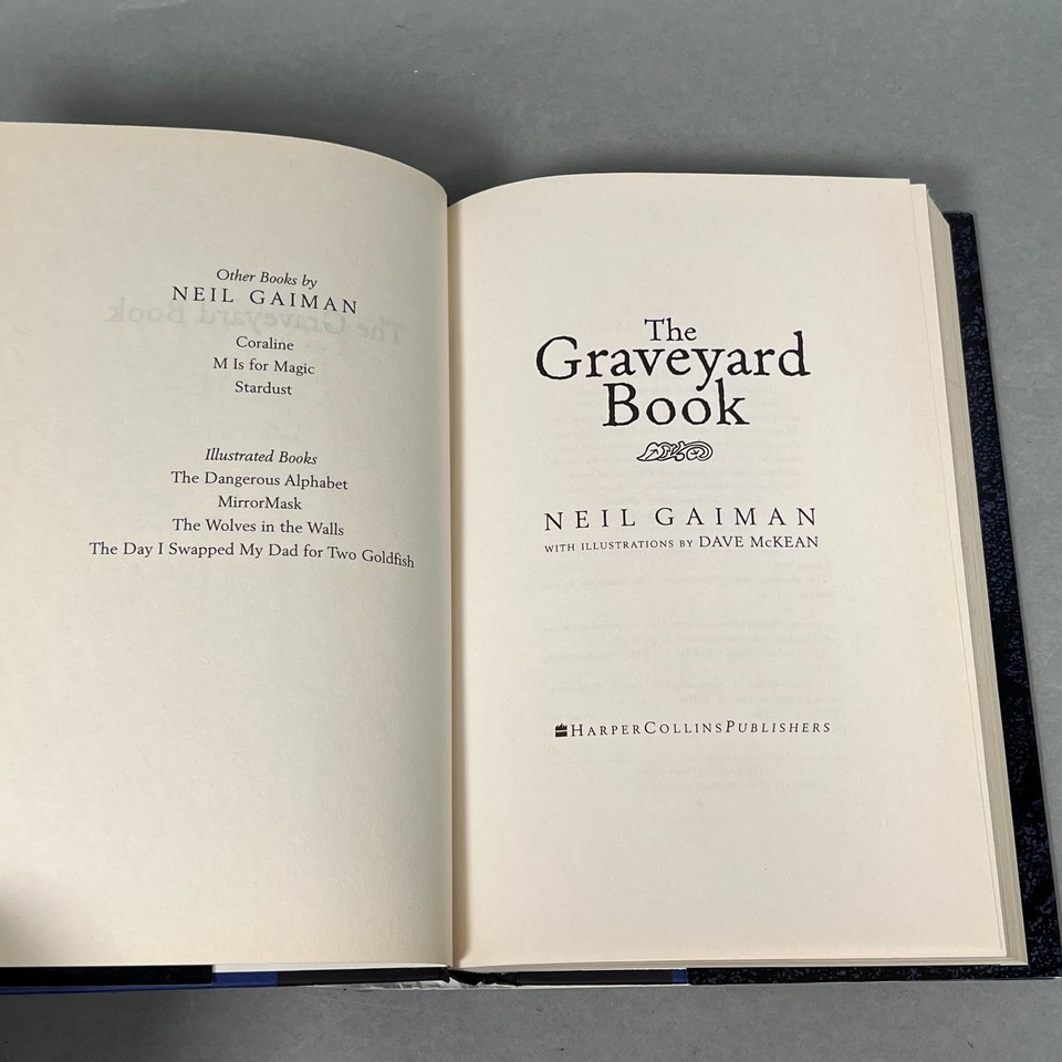 The Graveyard Book by Neil Gaiman (2008, Hardcover) 1st Ed ...