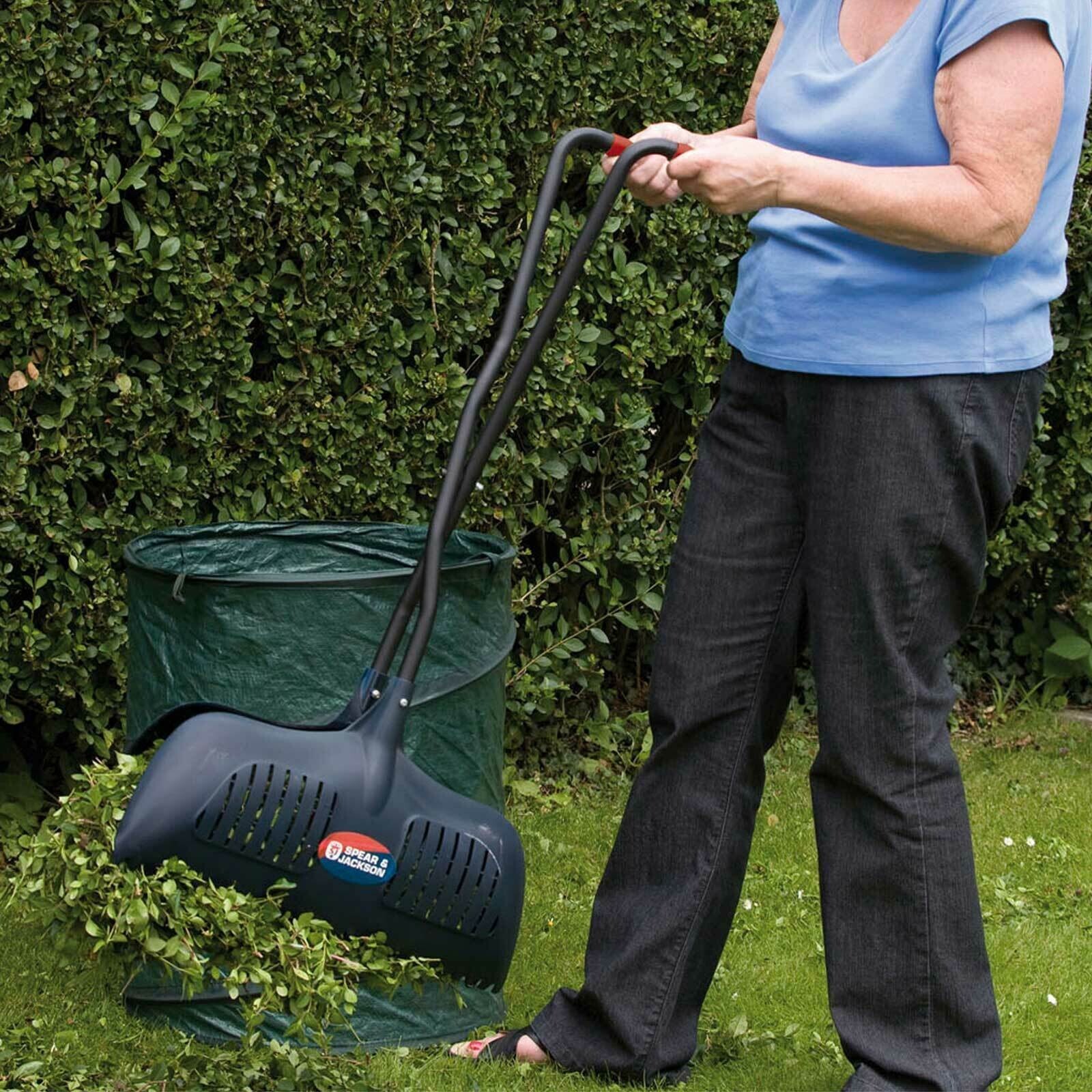 Spear and Jackson Long Handled Garden Leaf Grabber Collector / Pick up ...