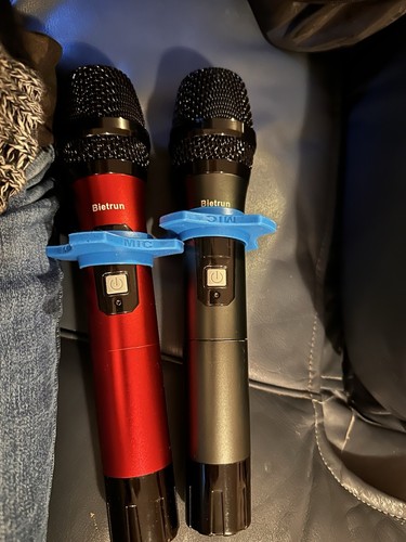 Bietrun Dual UHF Wireless Microphone System Set (2 Handheld Mics) Red ...