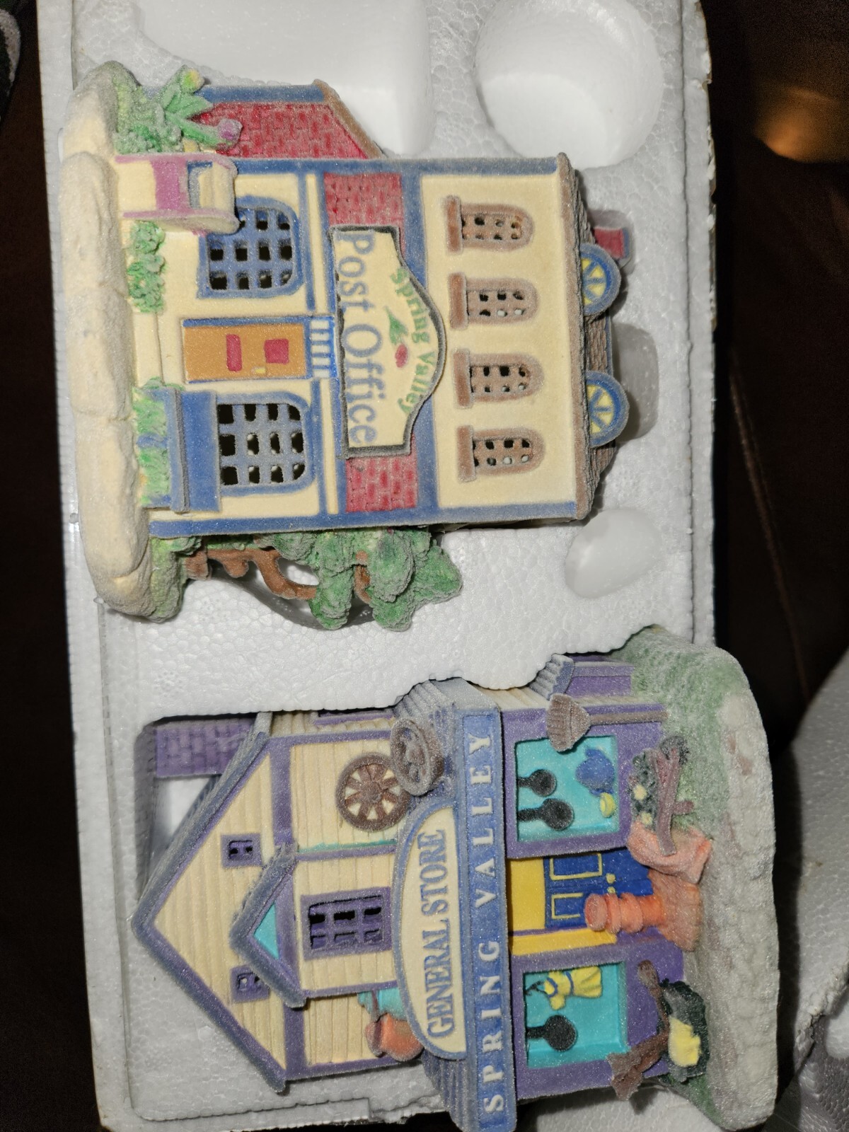 Avon Gift Collection Spring Valley lighted Village General Store Post ...