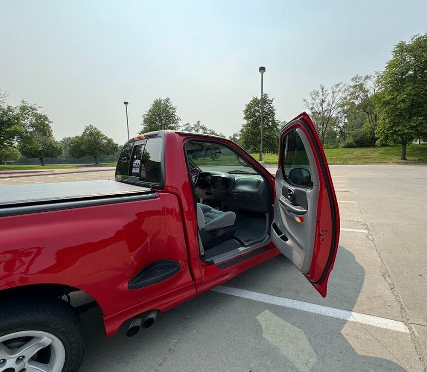 1999 Ford F-150 SVT Lightning Stepside Pickup Stock #111149 | eBay