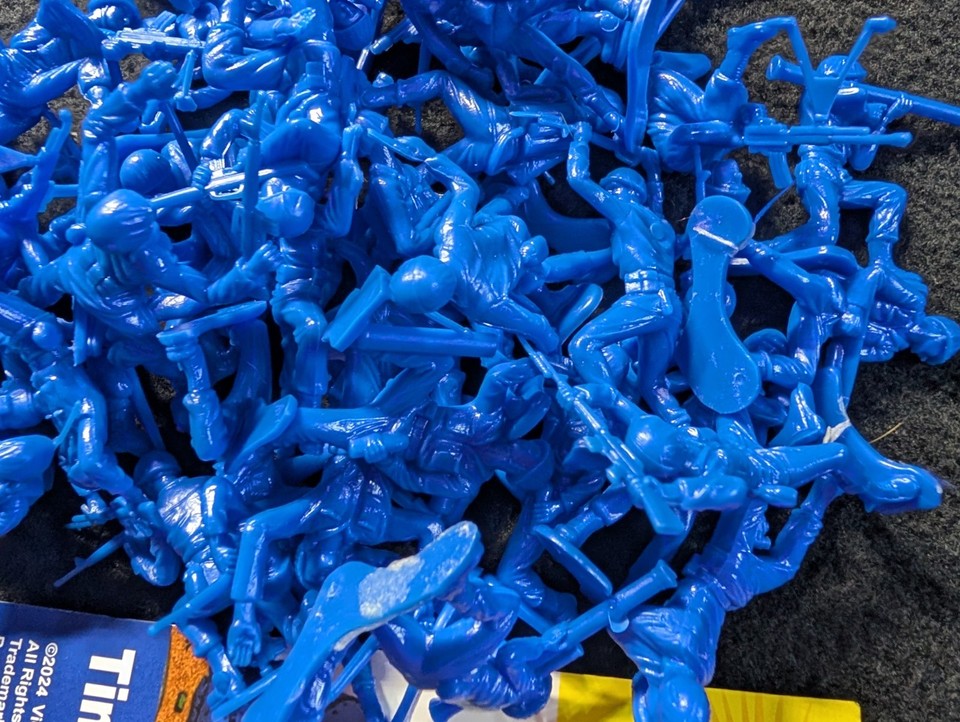 TIM MEE TOYS UNITED STATES SOLDIERS CLASSIC PLASTIC ARMY MEN BLUE 42 PC ...