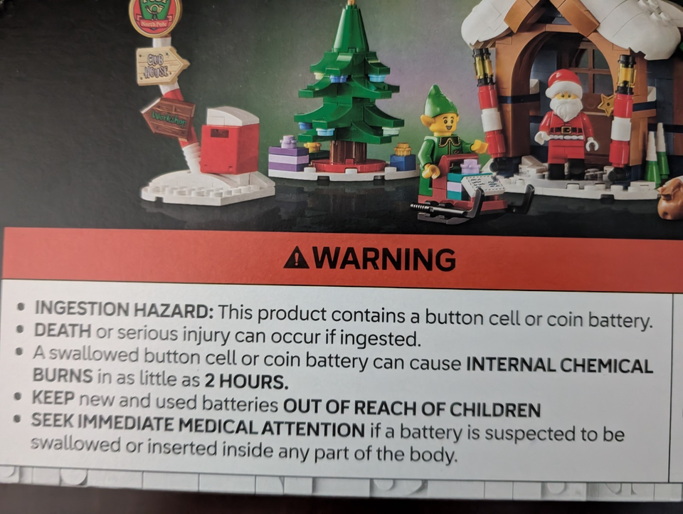 LEGO 10339 Santa's Post Office 2024 Christmas Gift 4 Elves 1440 Pieces ...