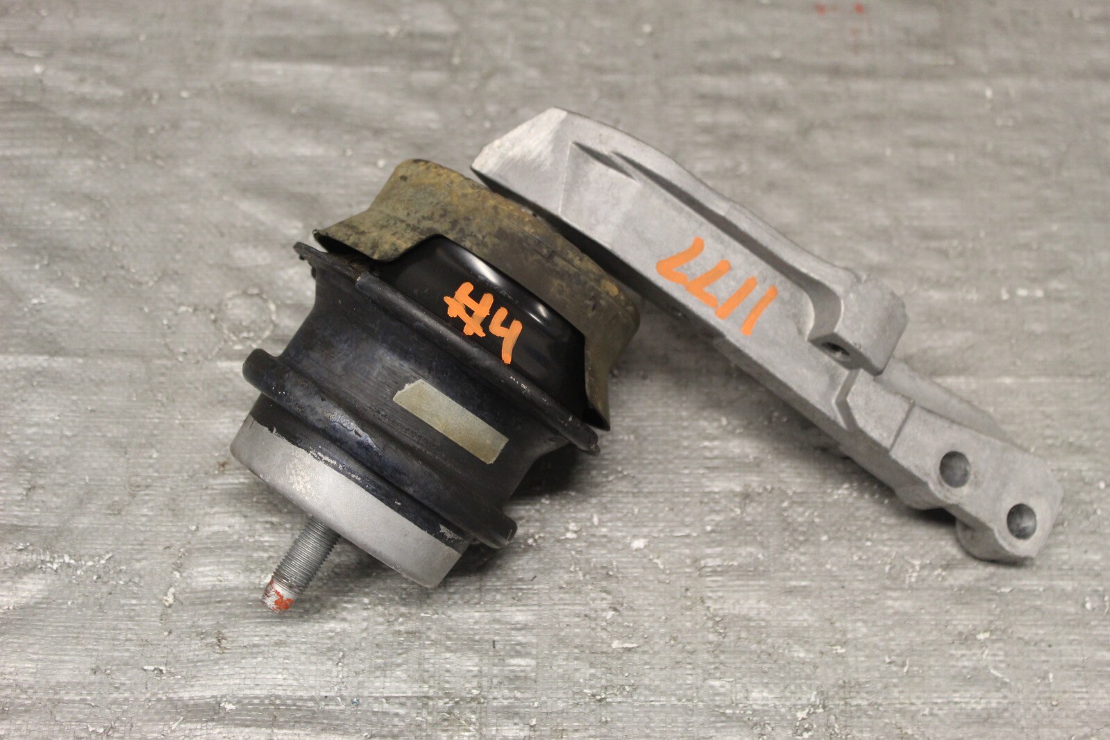 09-16 NISSAN GT-R R35 VR38 3.8L AWD OEM ENGINE MOTOR MOUNT #4 #1177 | eBay