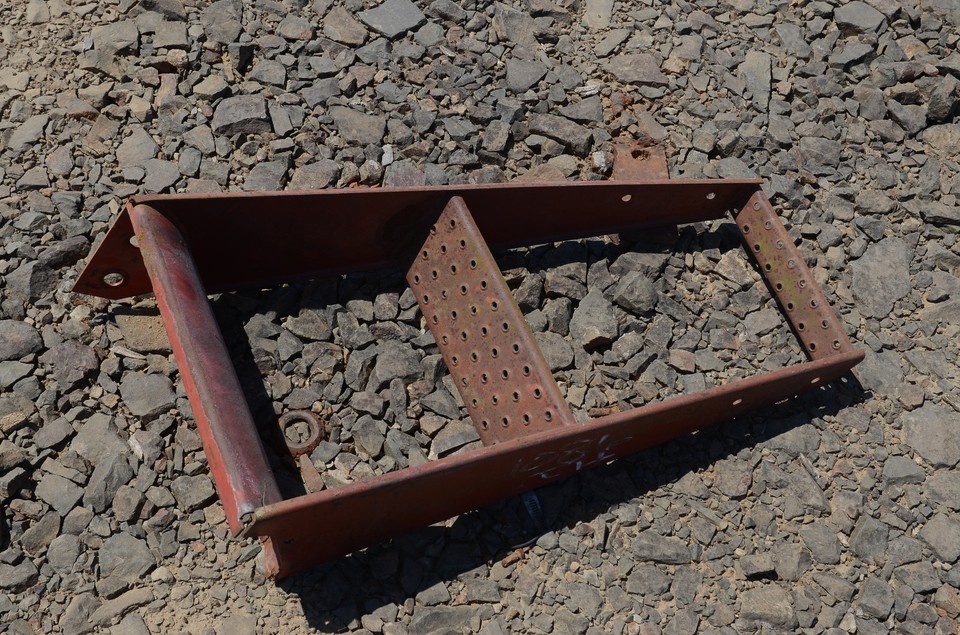 INTERNATIONAL HARVESTER IH 1086 TRACTOR STEPS | eBay