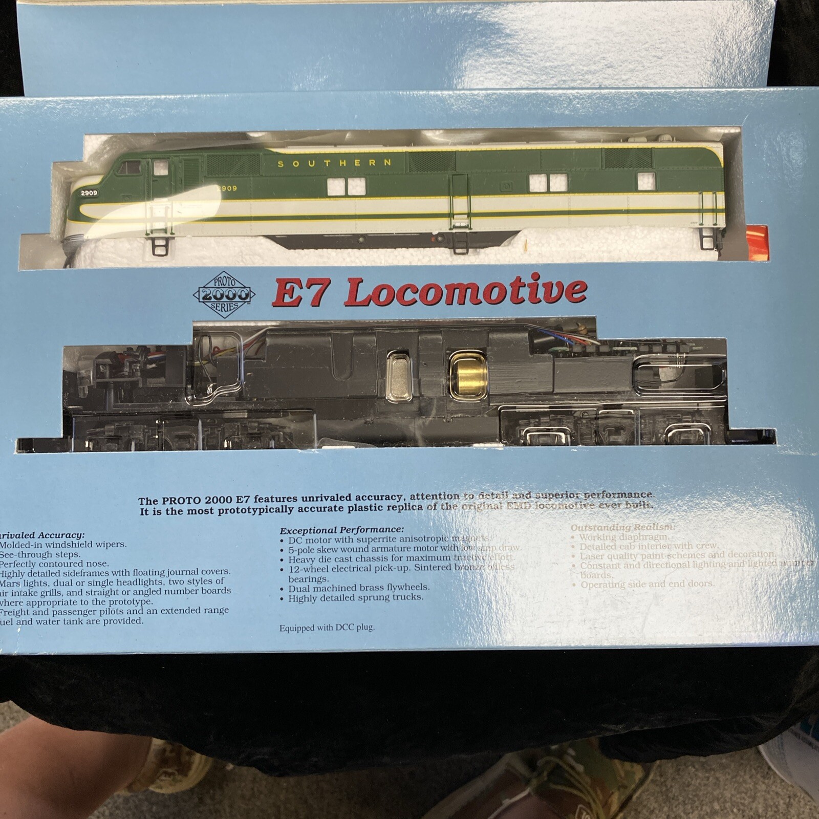 PROTO 2000 E7 HO Scale Locomotive
