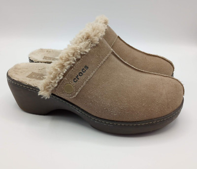 Womens Winter CROCS Cobbler Tan Suede Clog Mule Faux Fur Lined Sz 10 ...