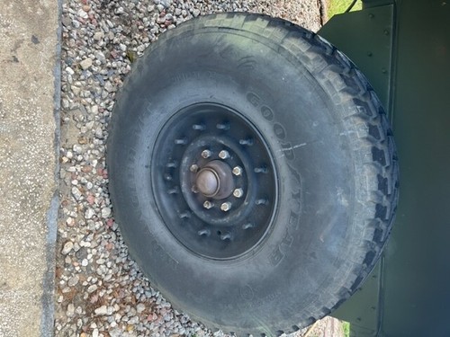 Military Tires M1101 and M1102 Cargo Trailers | eBay