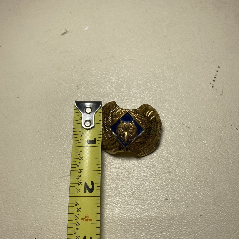 Vintage Cub Scout Boy Scouts Scarf Slide Clasp Holder Neckerchief Wolf ...