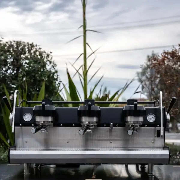 Pre Loved Custom 3 Group SYNESSO MVP Commercial Coffee Machine | eBay