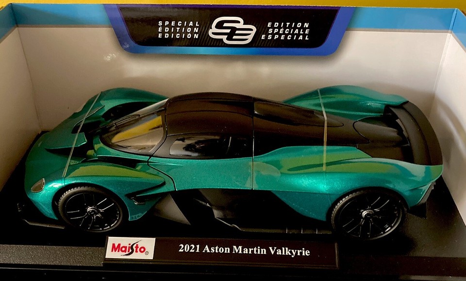 2021 Aston Martin Valkyrie GREEN/TEAL BLACK. One Of A Kind Don’t Miss ...