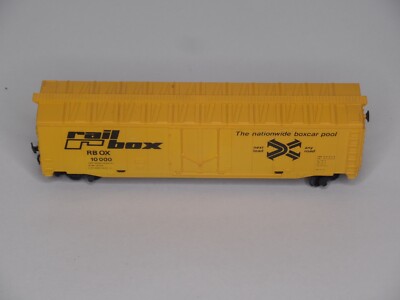 Tyco HO Scale #10000 Rail Box RBOX 50' Plug Door Box Car Freight Train ...