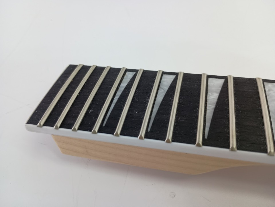 Jackson JS32 Neck Floyd Locking Amaranth Fretboard 24 Frets Compound ...