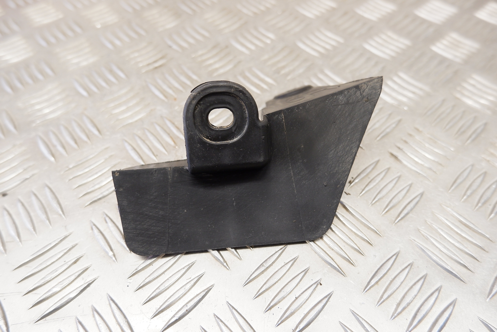 TOYOTA YARIS CROSS 2022 Rear Right Mudguard 65631-K2010 OEM | eBay