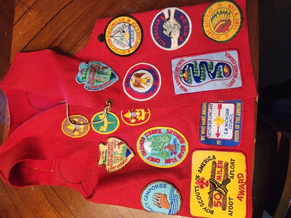 Huge Vintage Boy Scout Lot over 115 Patches, 3 Vests And Slides 60s 70s ...