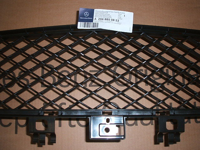 NEW Genuine Mercedes-Benz W204 C-Class Lower Bumper Grille A2048850853 ...