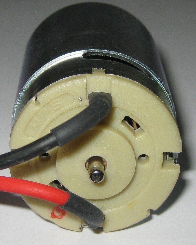 24 V - 1800 RPM - Slow Speed Electric DC Motor w/ Cable + Connector ...