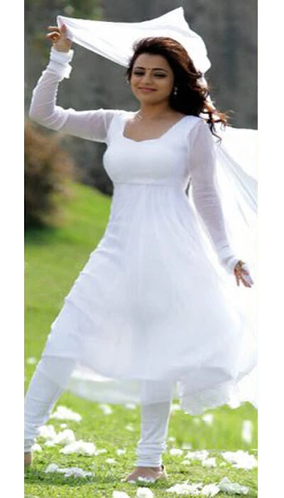 Simple White Anarkali Salwar Kameez