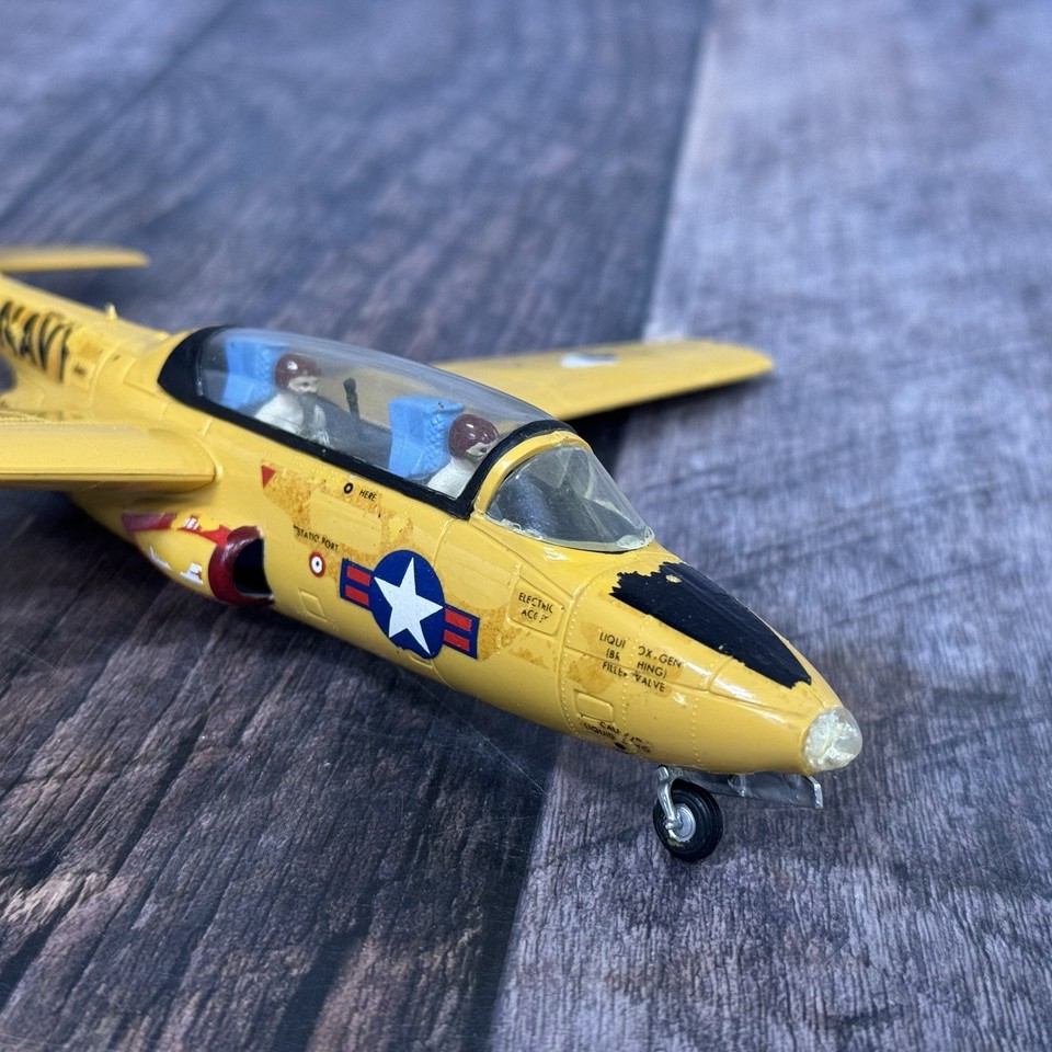 Temco TT-1 Pinto "US Navy Jet Trainer" Model 8594071083014| eBay