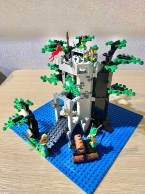 LEGO Castle 6077 Forestmens River Fortress 42884060770 | eBay