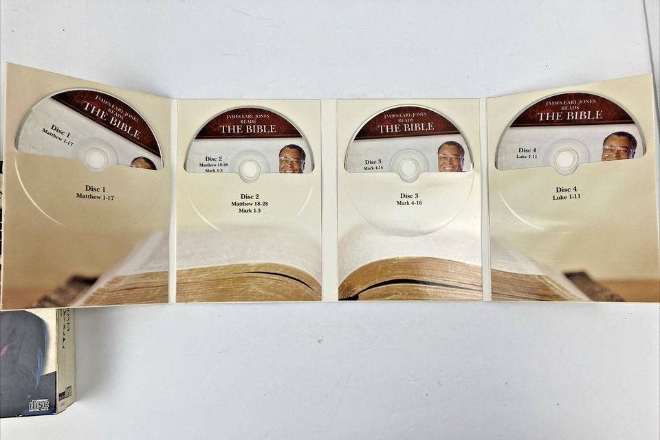 JAMES EARL JONES READS THE BIBLE, 14 Audio CDs, King James Version New ...