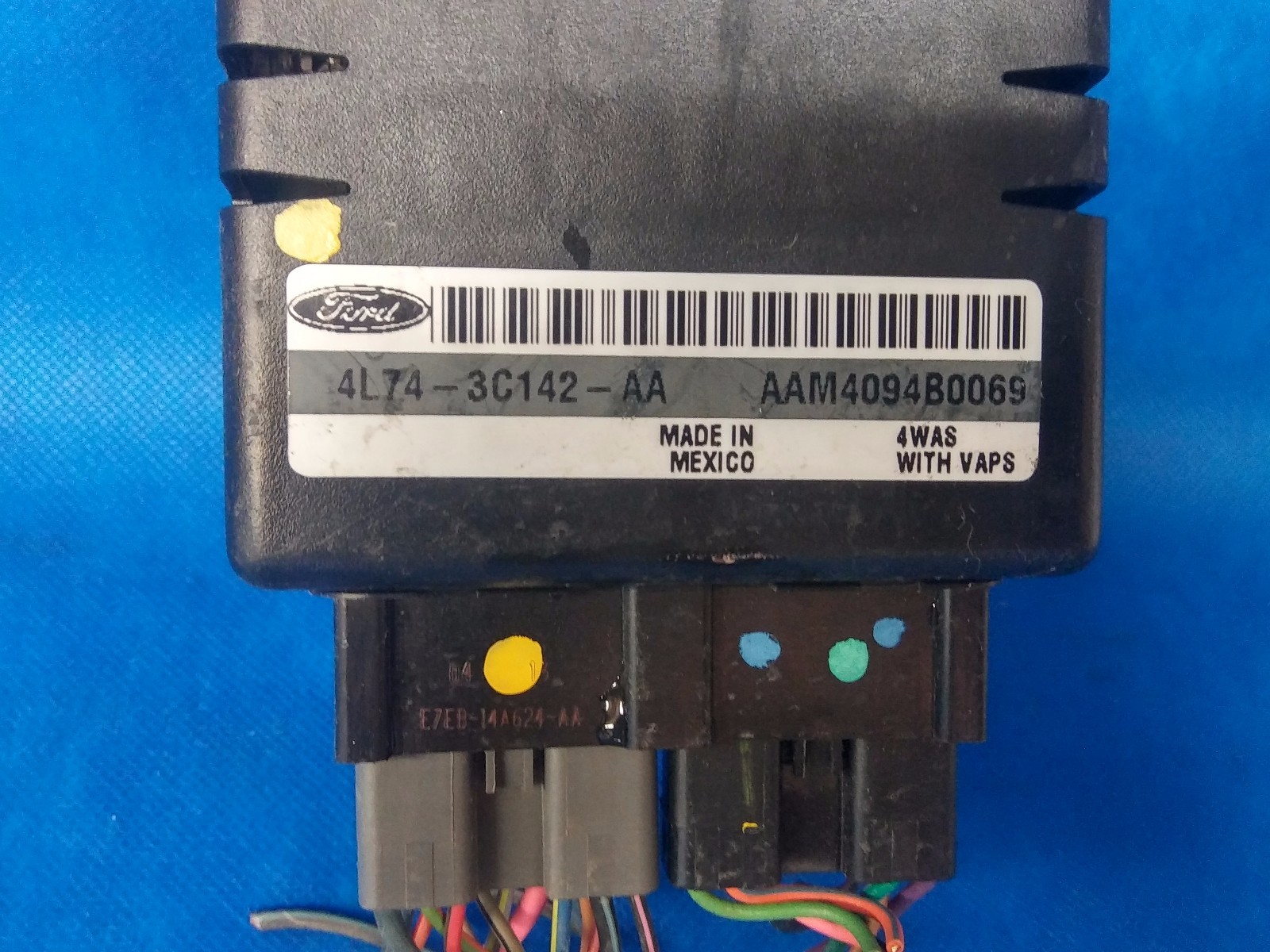 03-04 LINCOLN NAVIGATOR AIR SUSPENSION ACTIVE CONTROL MODULE 4L74-3C142 ...