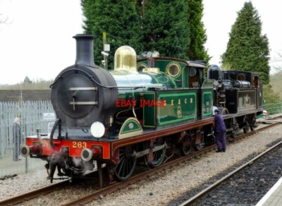 PHOTO SECR H CLASS 0-4-4T 263 AND O2 CLASS 0-4-4T W24 CALBOURNE RUNNING ...