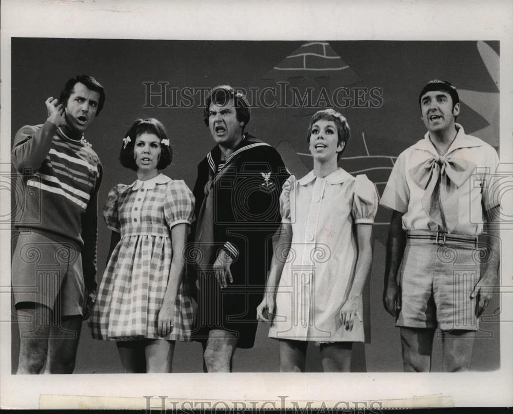 Lyle Waggoner Sculptures