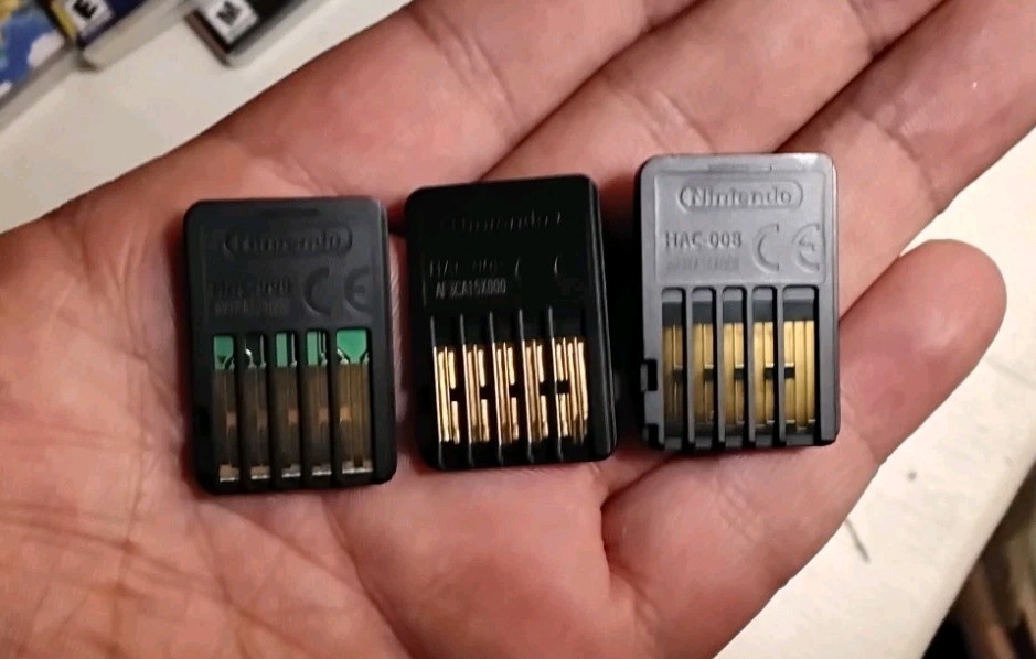 Lot Of 3 Nintendo Switch Games Skyrim Kirby Deluxe Mario Vs Donkey Kong ...