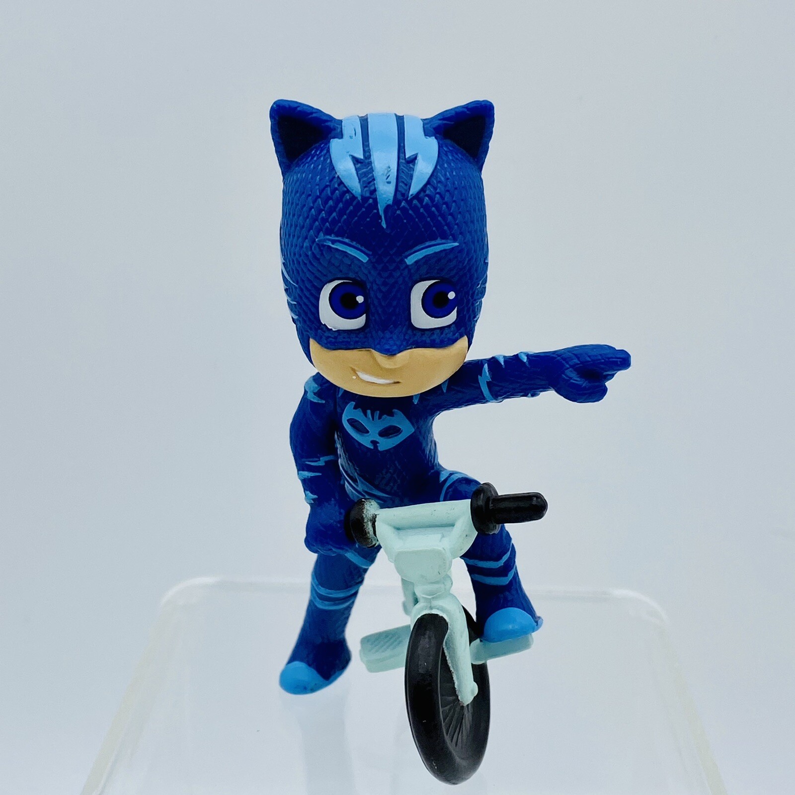 3 MASKS PJ Catboy Gekko Figures on Bike 3” w/ cones crouching Figure ...