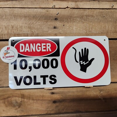 JURASSIC PARK, MOVIE PROP, T REX, PADDOCK, 10000 VOLTS DANGER SIGN ...
