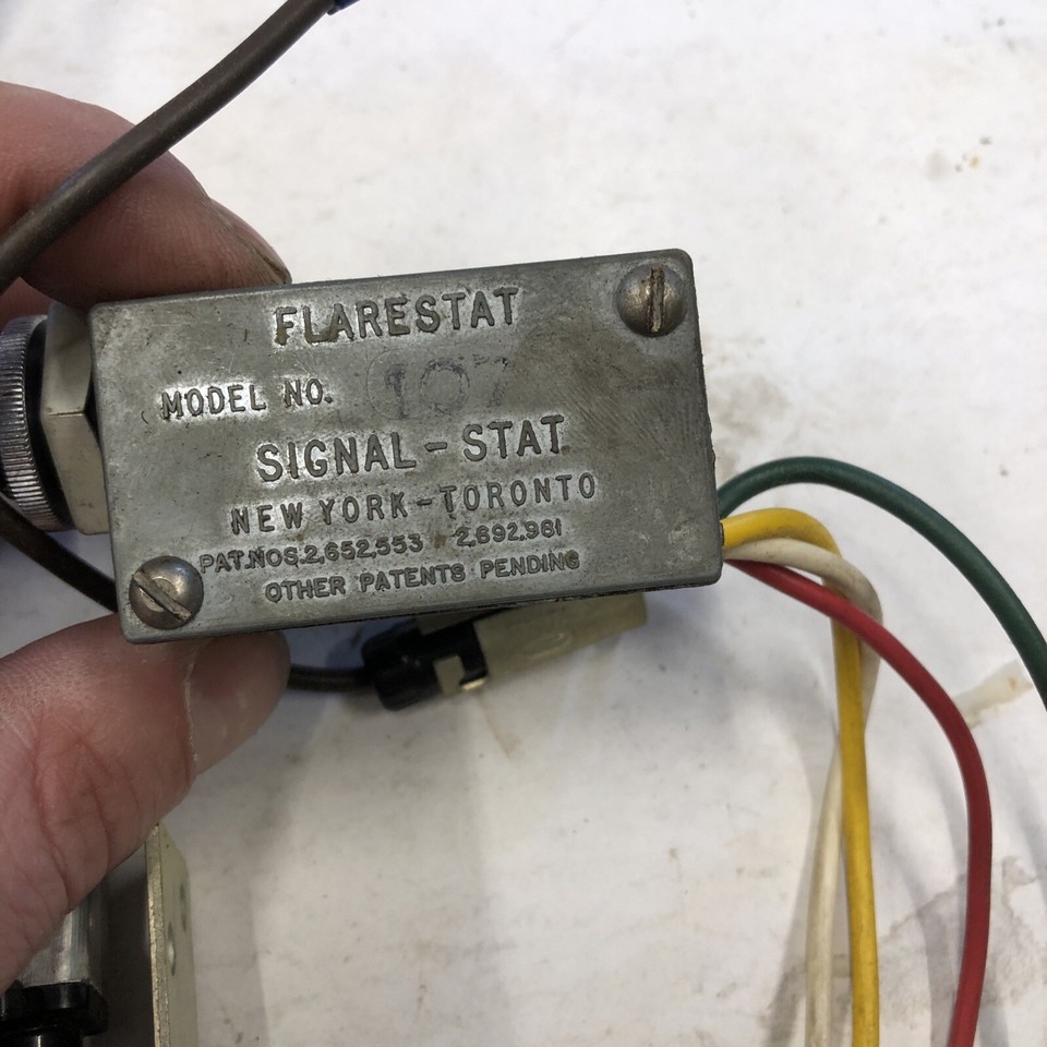 NOS FLARESTAT 107 12V Emergency Hazard 4 way Flasher Light Switch ...