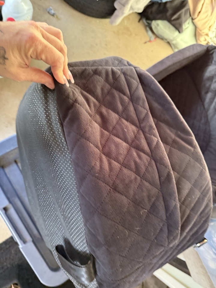 (2) Large Car Seats For Large Dogs With Straps | eBay