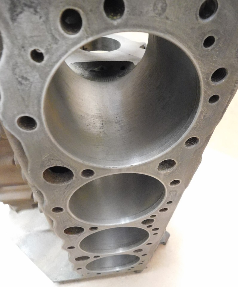 GM 3970010 SB Chevy 4bolt Block, 4.030 Bore, K-6-77 | eBay