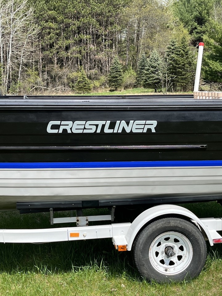 CRESTLINER BOAT DECAL BOATS DECALS 30 COLOR OPTIONS message me for ...