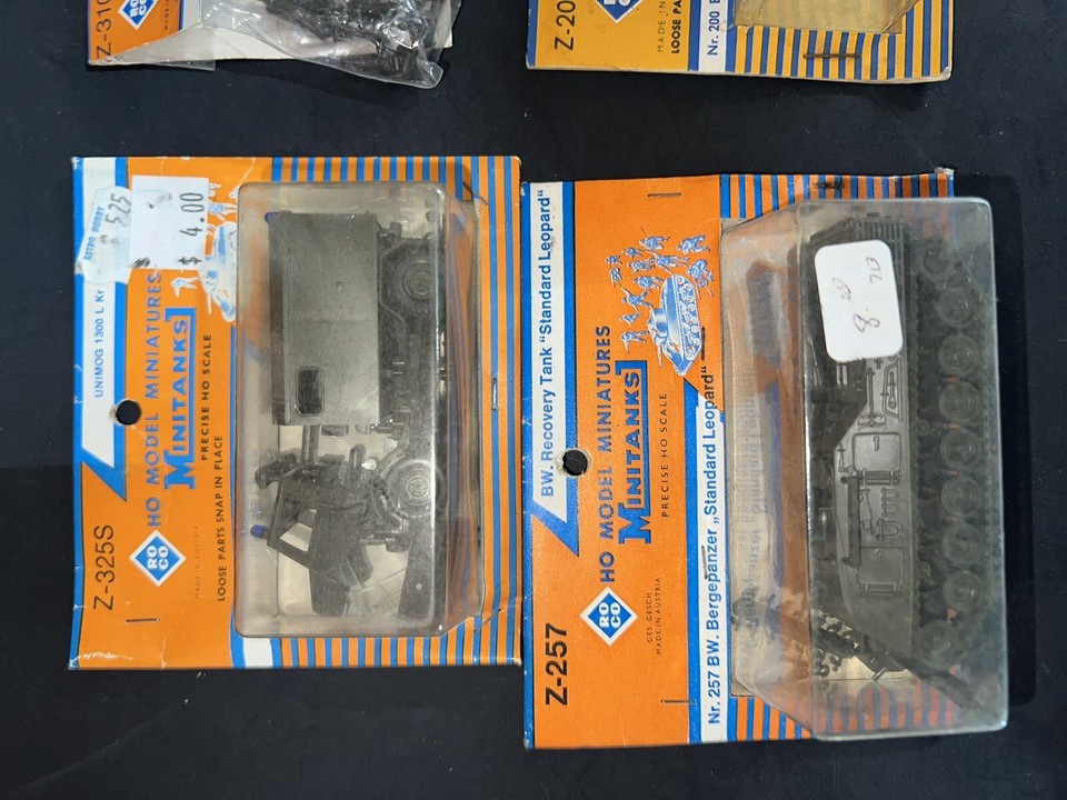 Roco HO Minitanks Z-257 89 Recovery Tank Z-325S Unimog Z-200.79 ...
