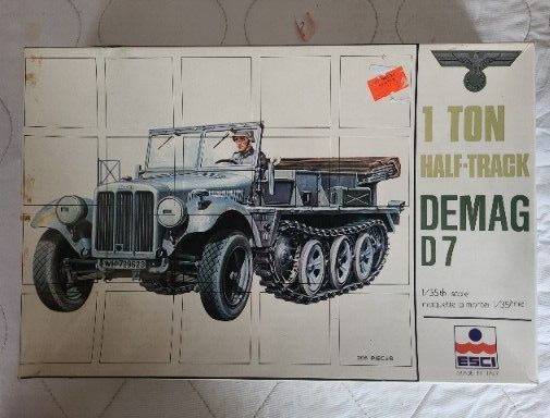 ESCI WWII German 1 Ton Half Track Demag D7 Model Kit 1/35 Scale 5007 ...