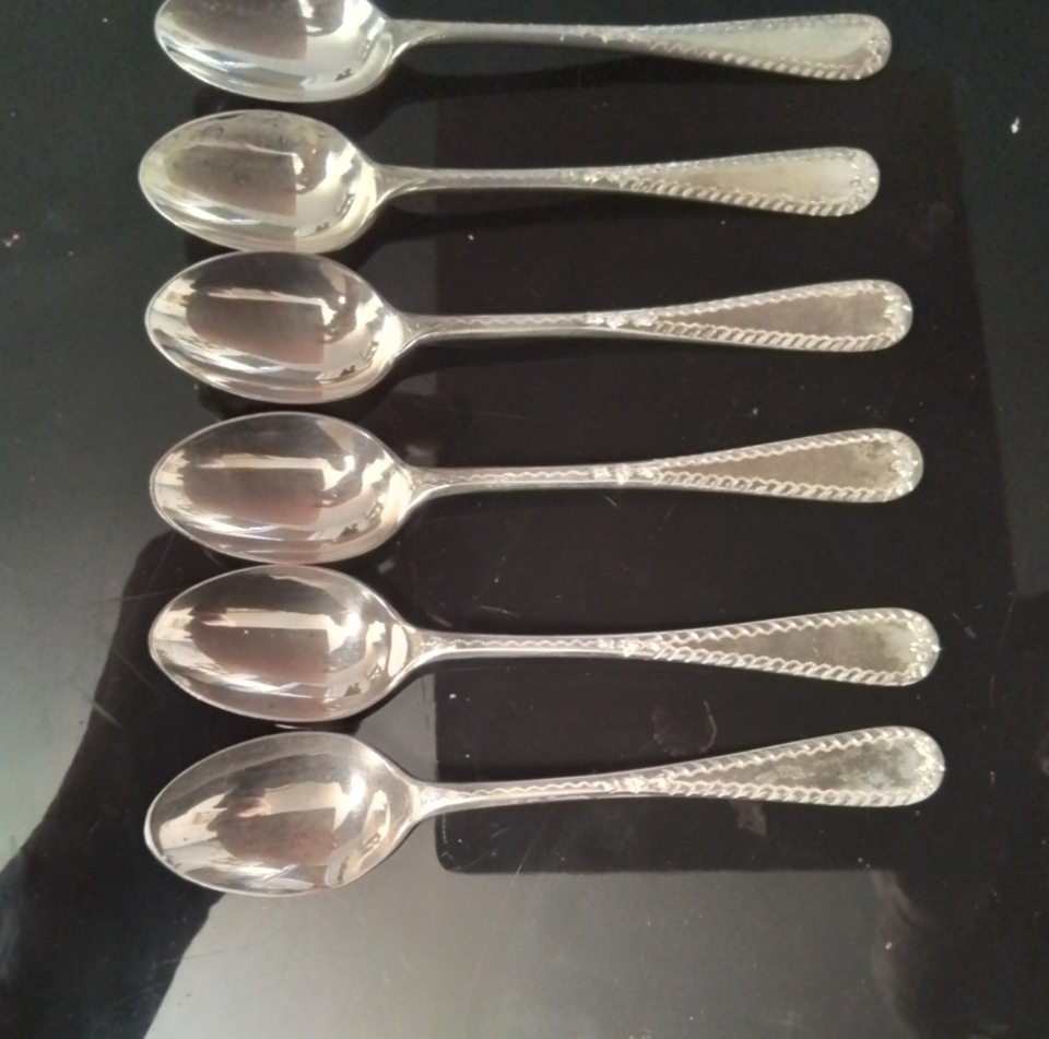 1909 James Dixon & sons 6 x Solid Silver Teaspoons & a pair sugar snips ...