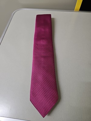 Thomas Pink Tie - Pure Silk 8cm Wide Bright Fuschia / Pink VGC ...