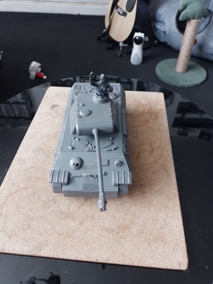 1/32 ww2 cts german panther tank with commander in turret commander ...