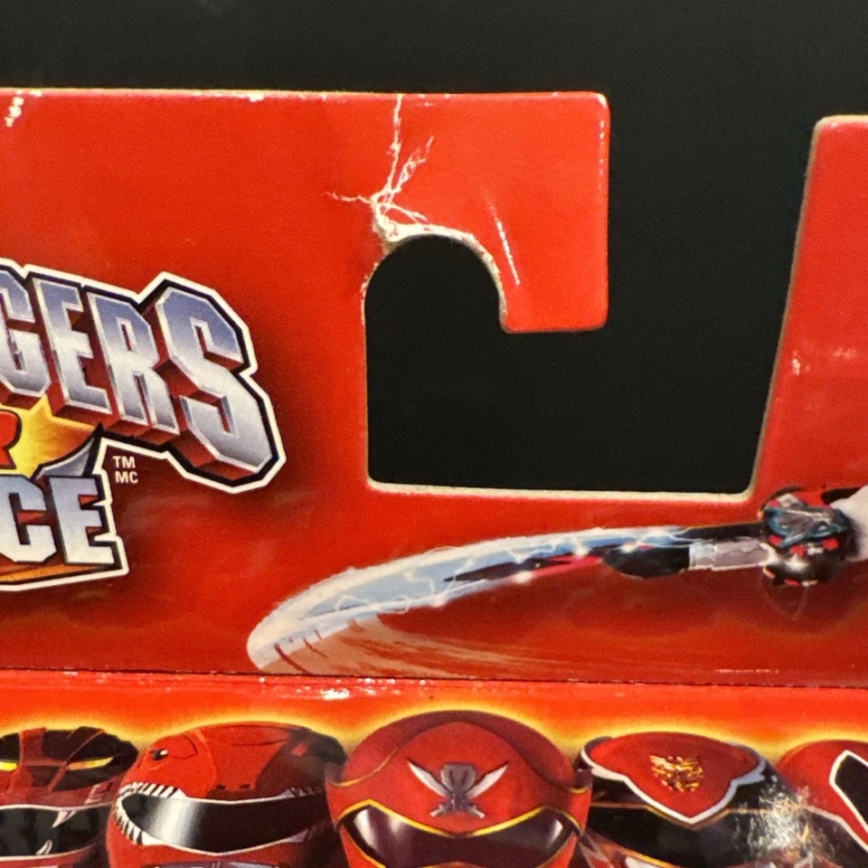 2014 - Bandai Power Rangers Super Megaforce Armored Super Mega Red ...