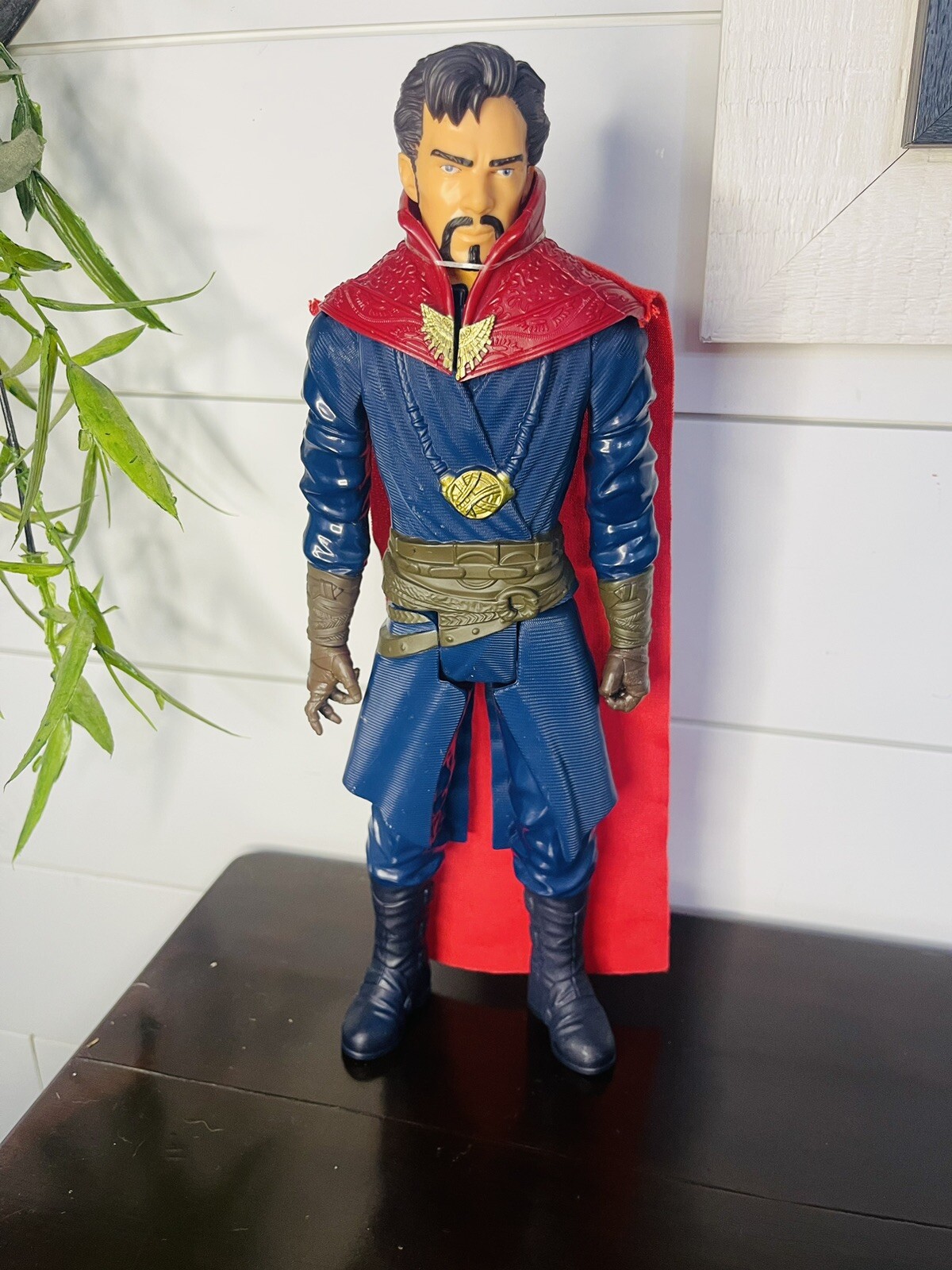 Doctor Strange & Cloak of Levitation Cape 12 Inch Action Figure Marvel ...