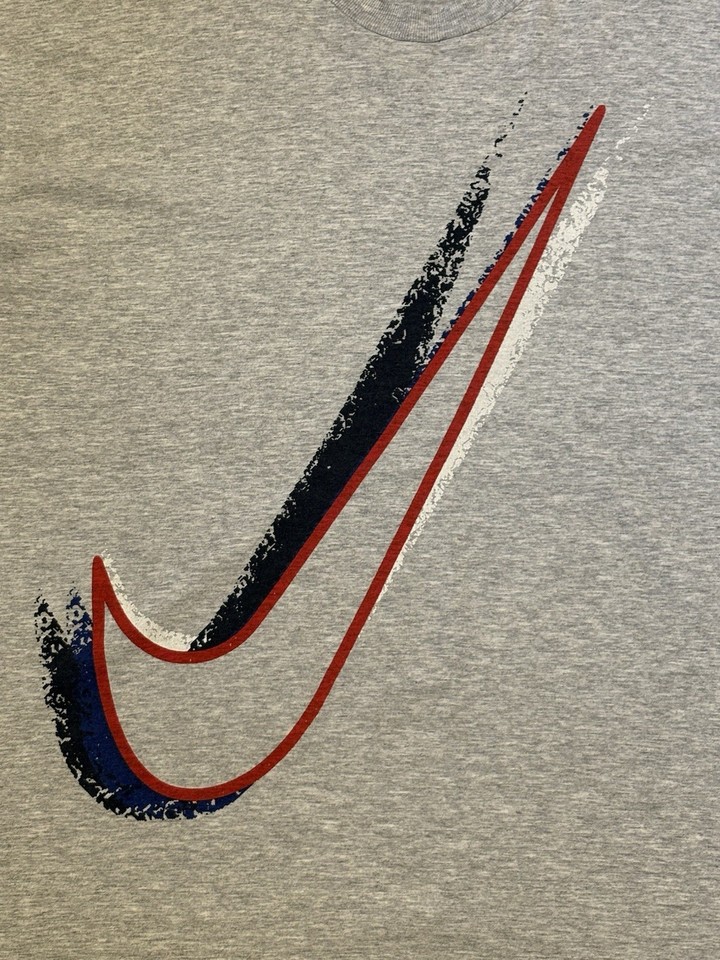 Nike Vintage Big Swoosh Logo Graphic Single Stitch T-Shirt XL light ...