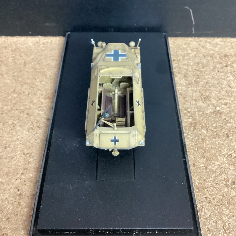 Dragon Armor 1/72 60281 WWII German Sd.Kfz. 251/2 Ausf C Halftrack 1942 ...